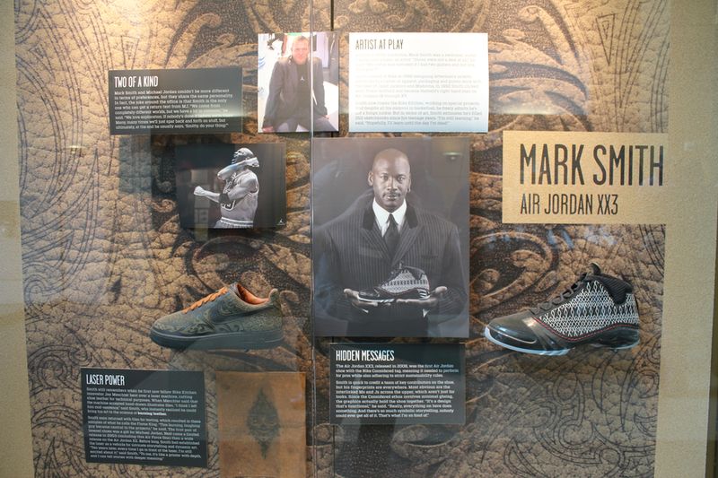 40 Photos of the Michael Jordan Building