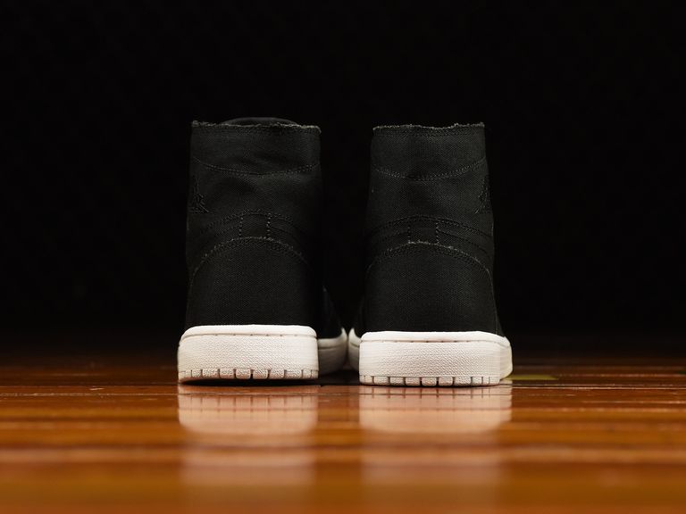 Air Jordan 1 Deconstructed - Modern Notoriety