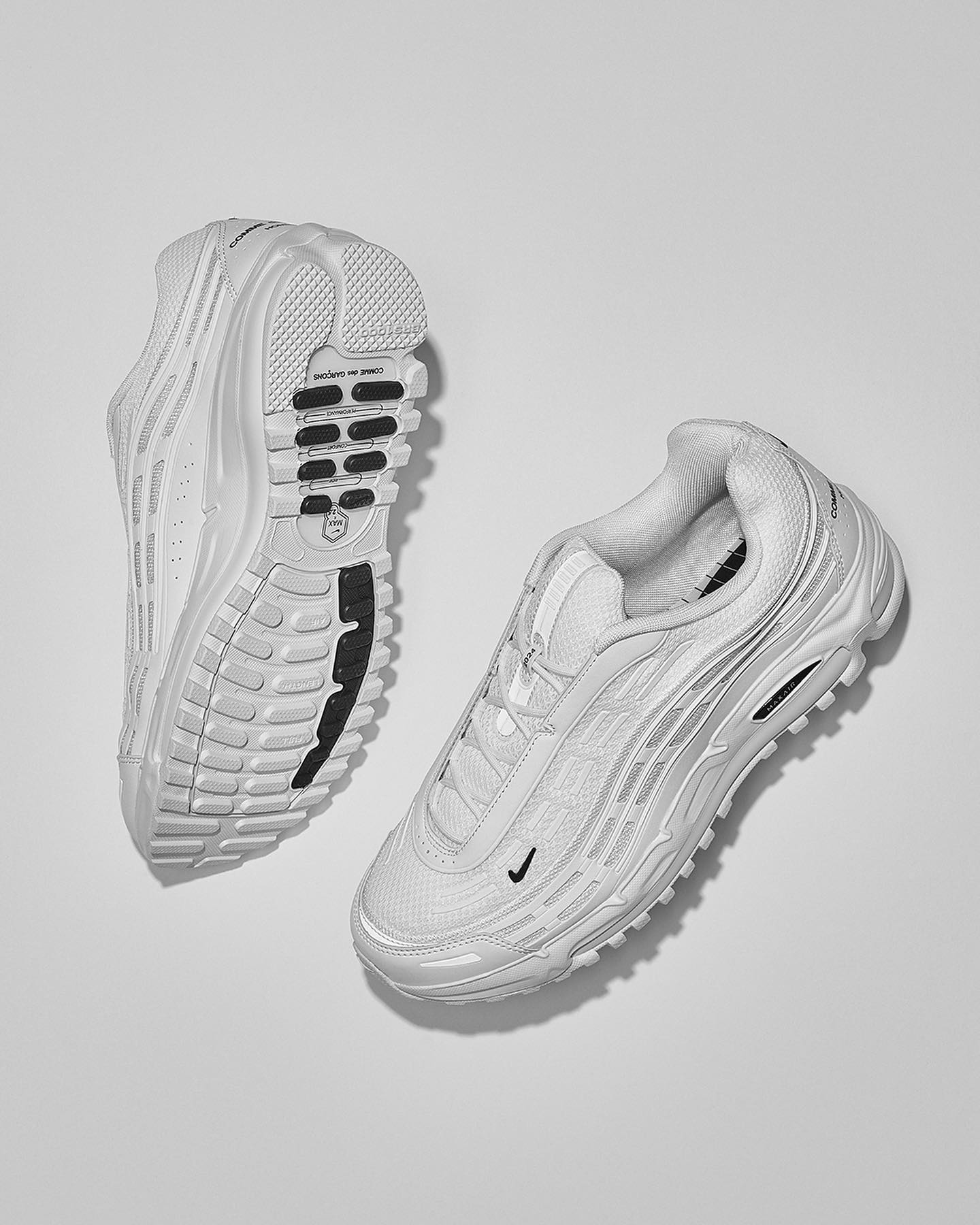 COMME des GARÇONS HOMME PLUS x Nike Air Max TL 2.5 - Modern COMME des GARÇONS HOMME PLUS x Nike Air Max TL 2.5 - Modern