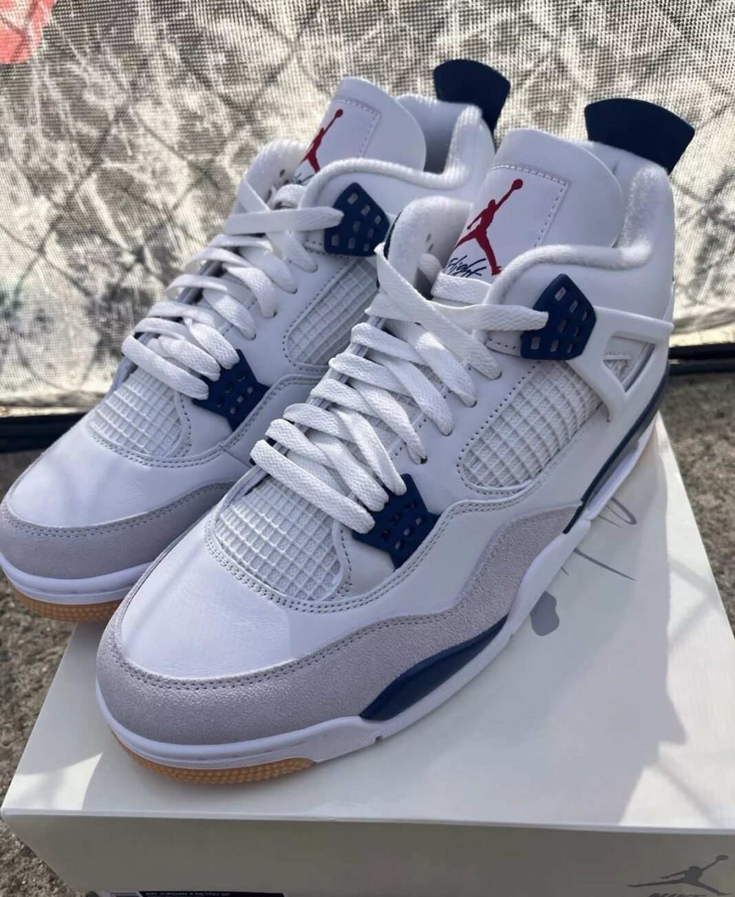 Nike SB x Air Jordan 4 "Navy" Dropping March 2025 - Modern Notoriety